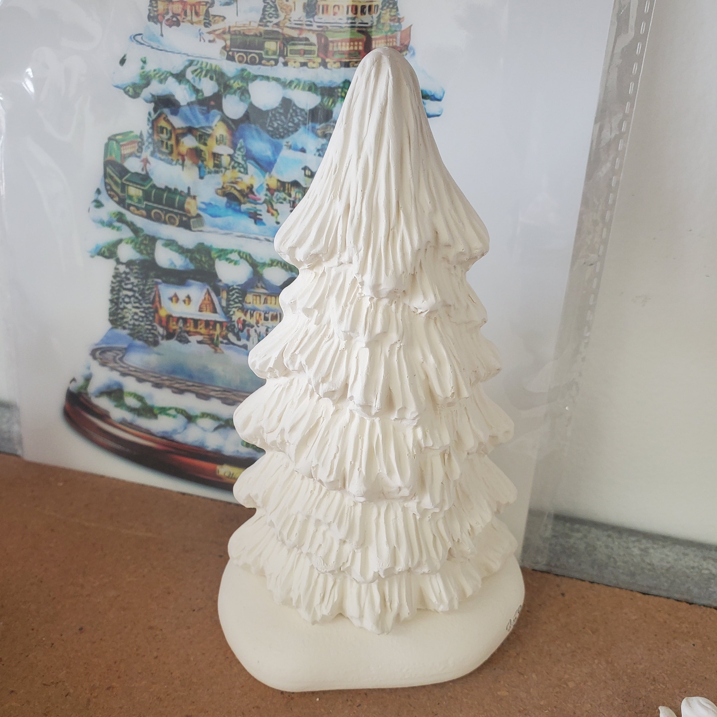 GB Chr. Tree - 3497 - Slim 7" Christmas tree | A Little Hobby Ceramics ...